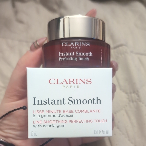 Clarins | Skincare | Clarins Instant Smooth Linesmoothing Perfecting ...